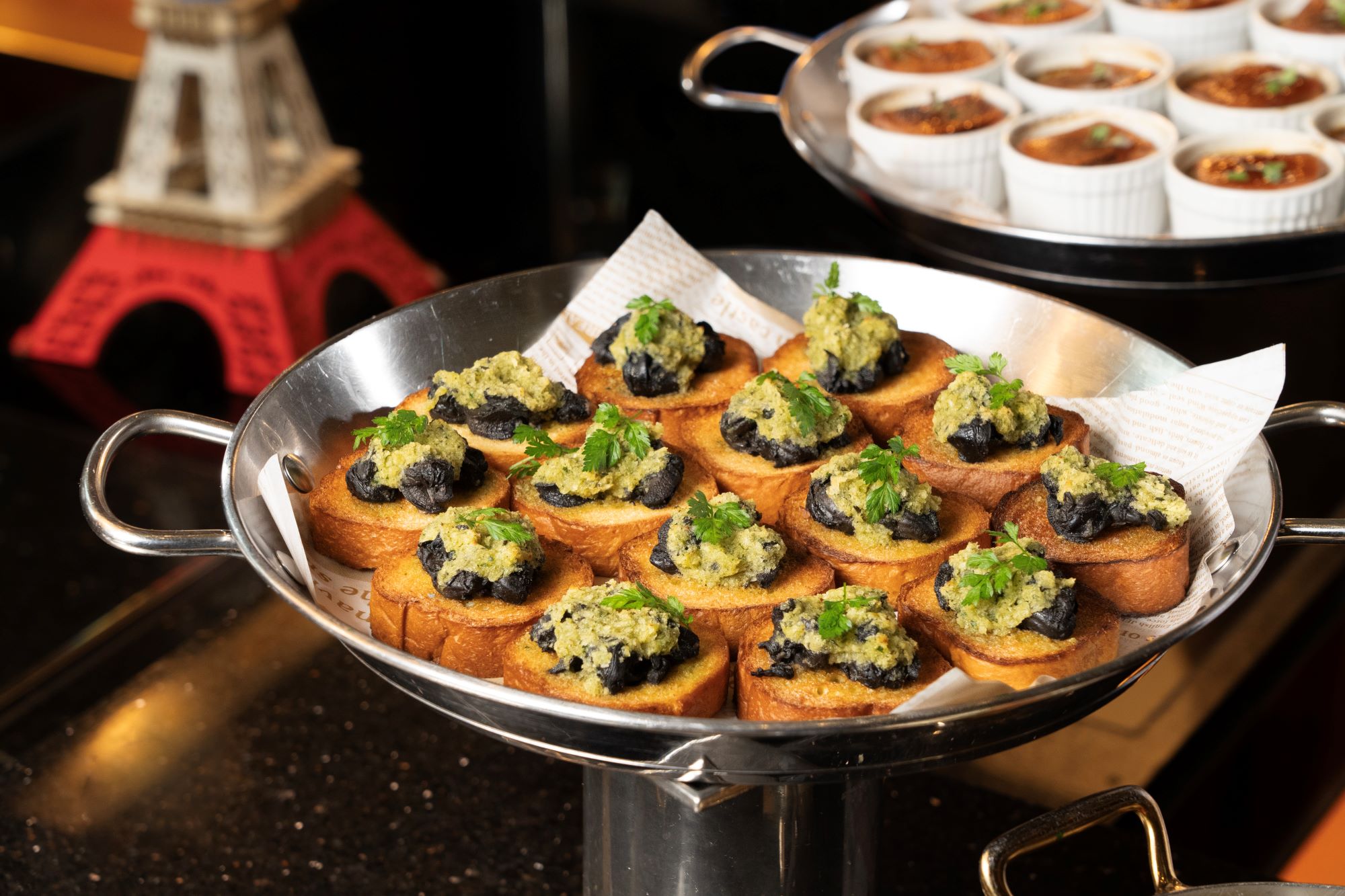 TIFFIN - Grand Hyatt Hong Kong Restaurants