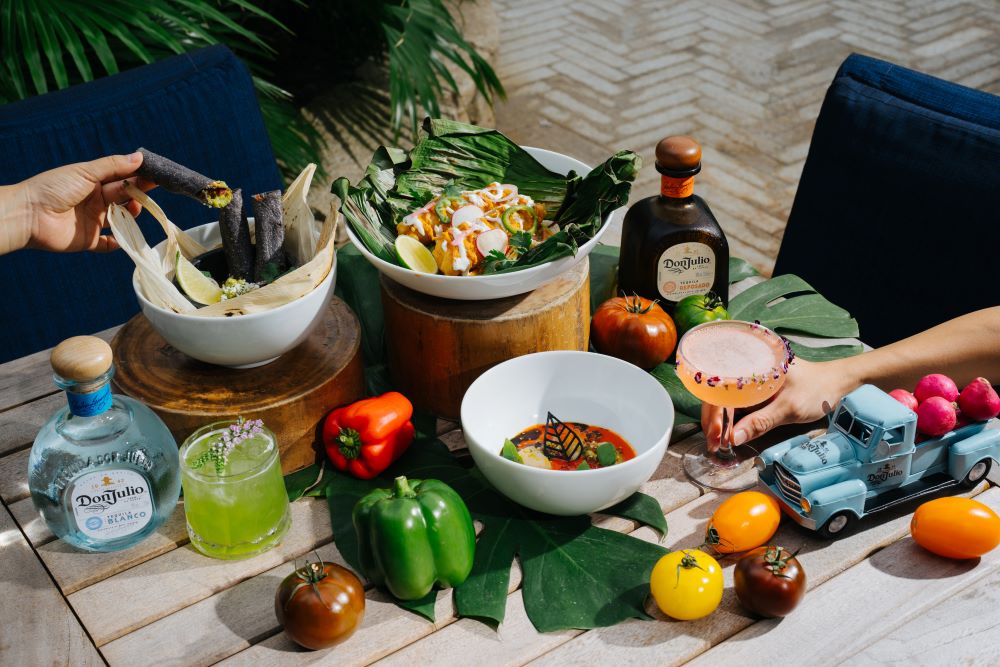 WATERFALL BAR - Grand Hyatt Hong Kong Restaurants